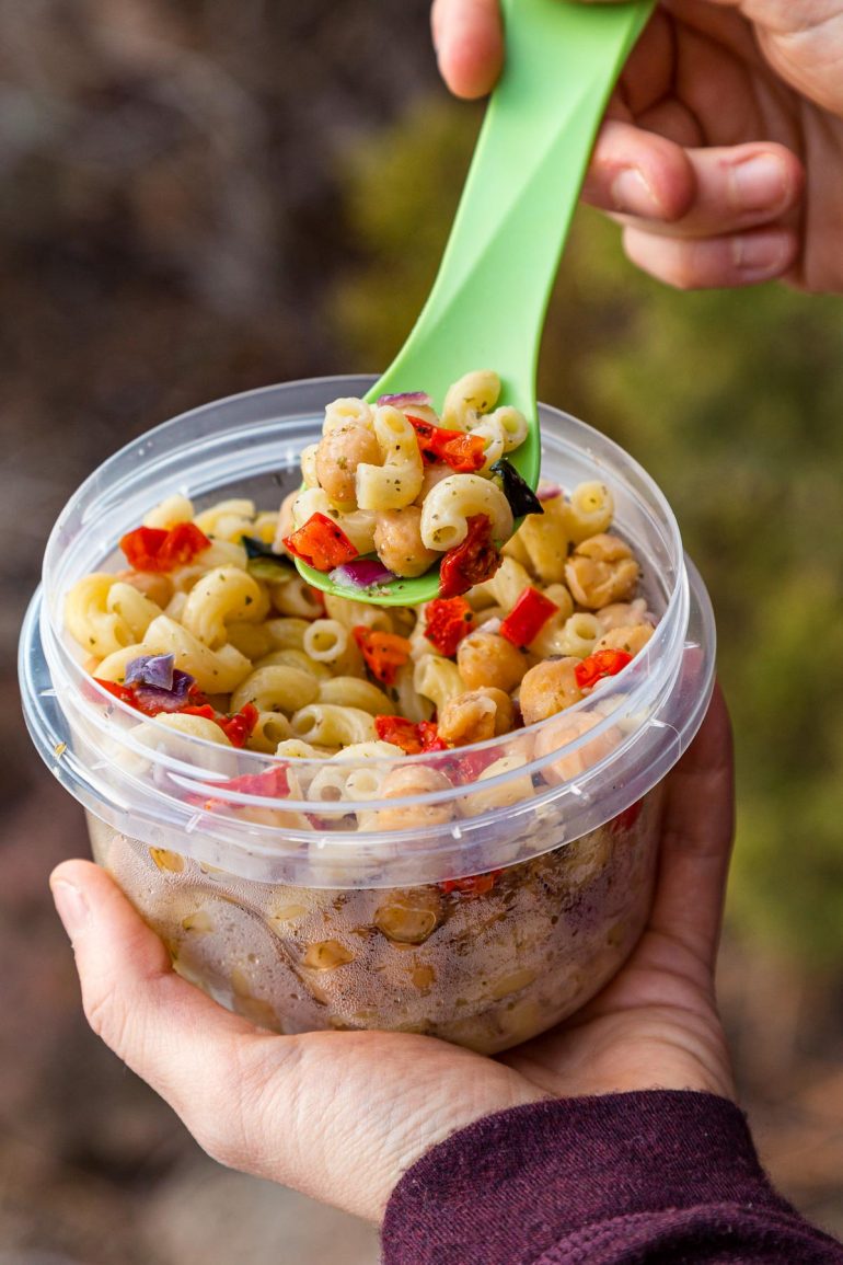 Cold Soaked Pasta Salad (Dehydrated Backpacking Recipe) - Fresh Off The ...