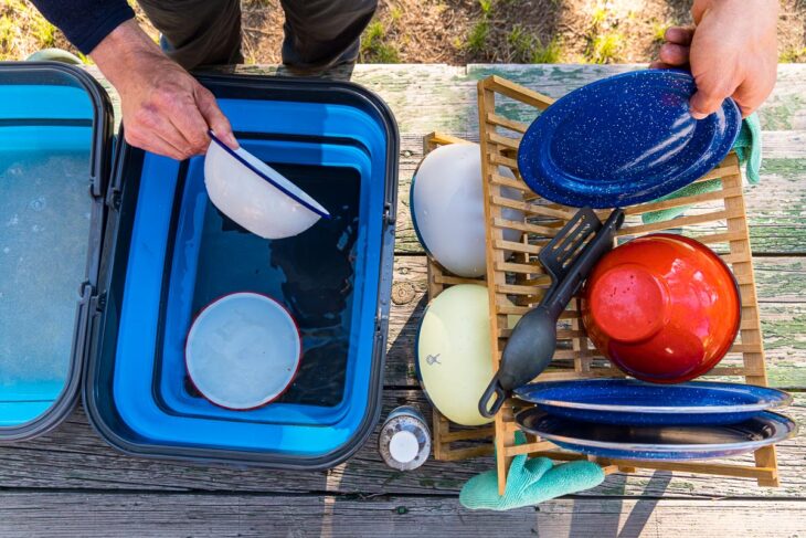 How to Wash Dishes While Camping - Fresh Off The Grid