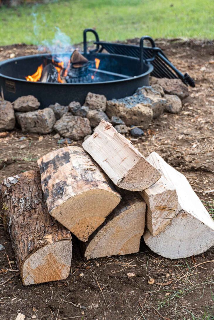 How to Build A Campfire - Fresh Off The Grid